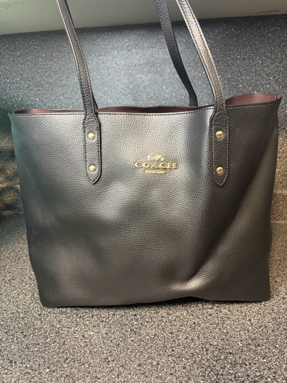 Coach | Bags | Coach Black Pebbled Leather Tote With Gold Logo With ...